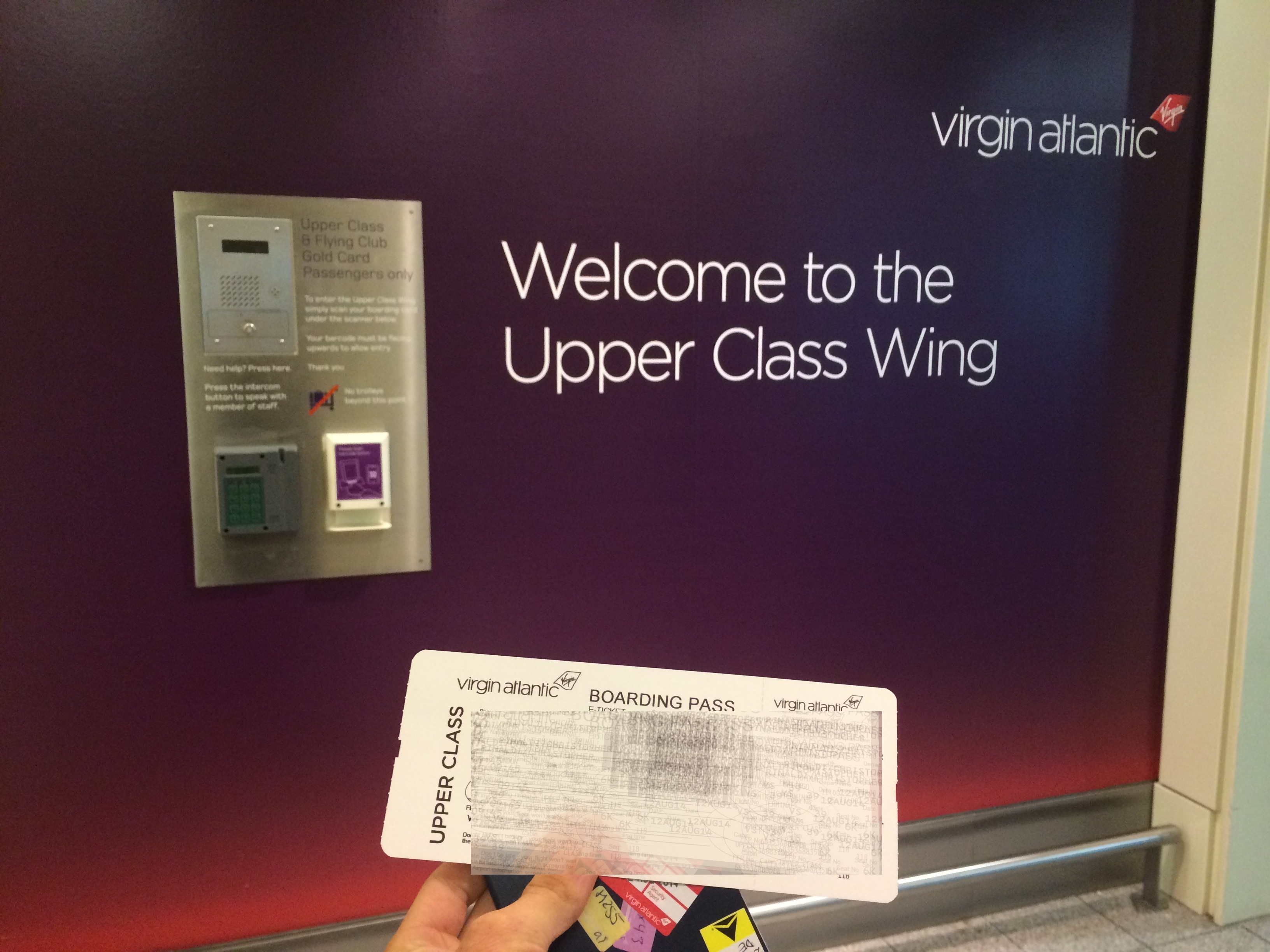 Upper Class Wing - Eye of the Flyer