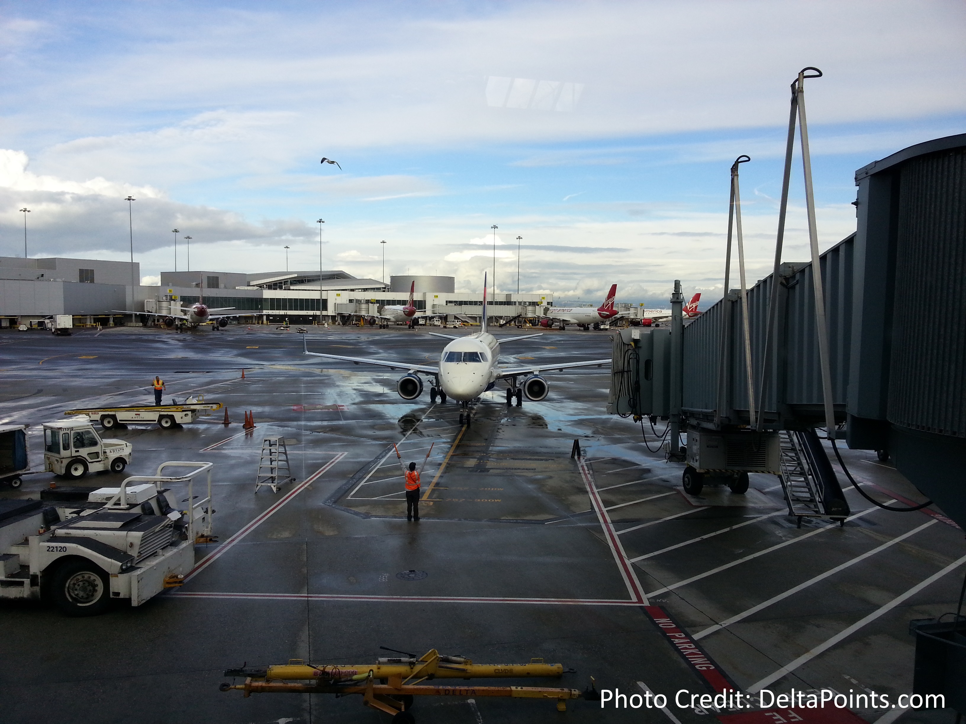 lax sfo delta shuttle - Eye of the Flyer