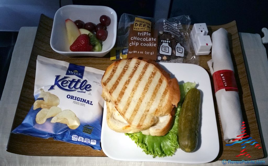 Delta first class Italian chicken sandwich review RenesPoints blog ...