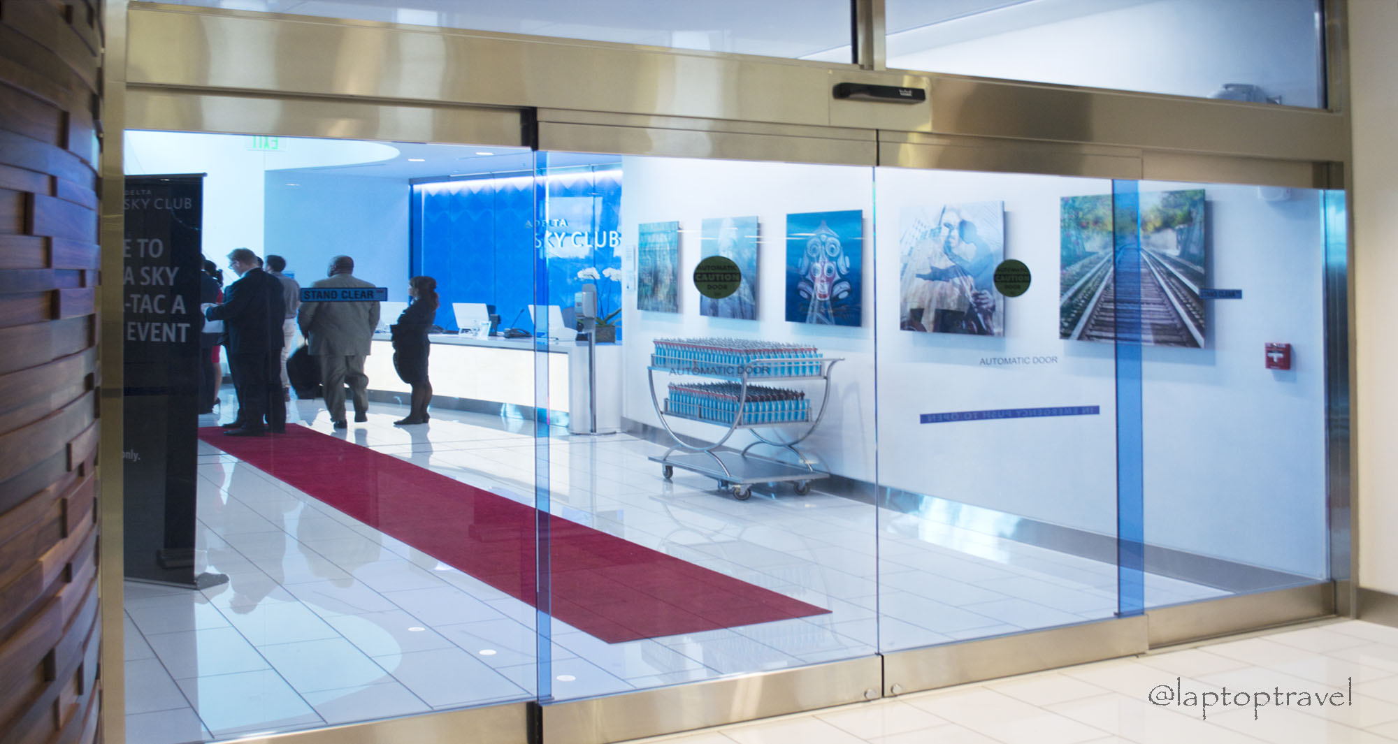 Review of Delta's Newest Massive Flagship Sky Club in Seattle SEA - A ...