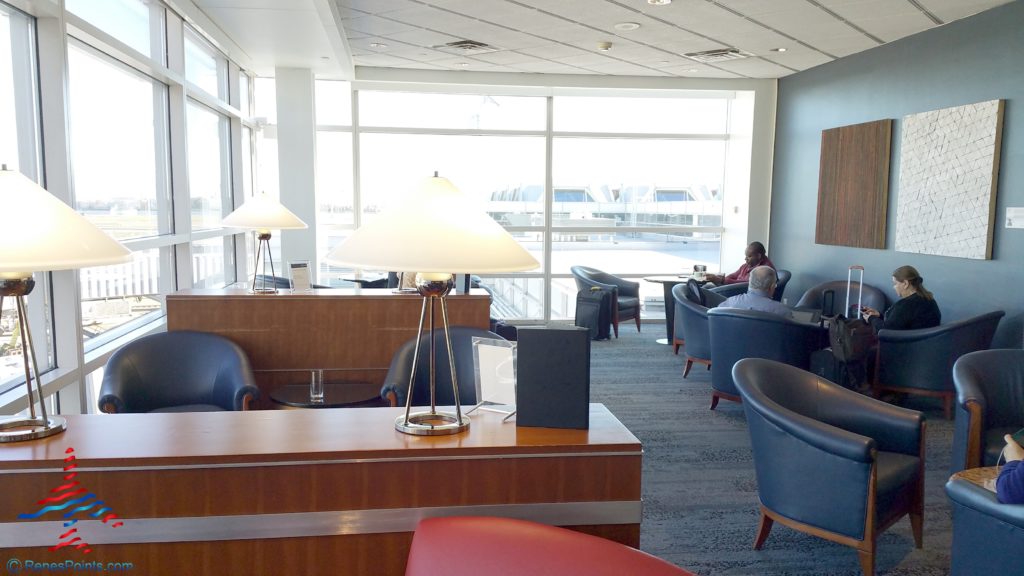 Delta Sky Club DCA Ronald Reagan Washington National Airport Review ...