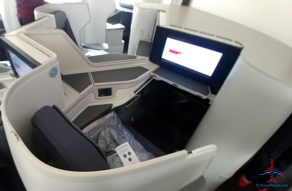 AeroMexico SkyTeam 787-9 Dreamliner Business Class New York to Mexico ...