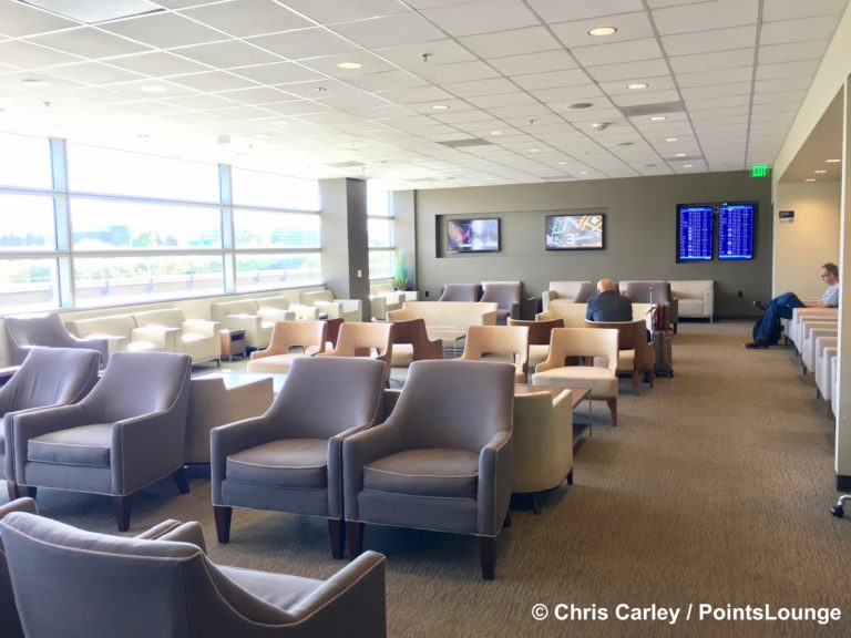 Large-Sitting-Room-The-Club-at-SJC-Airport-Lounge - Eye of the Flyer