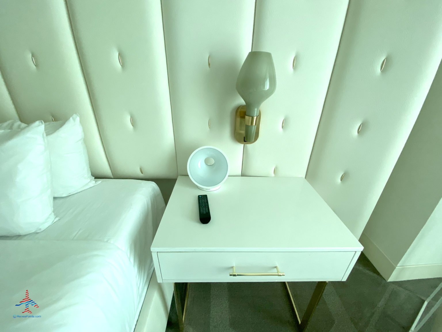 Dawn-Simulator-Delano-Stay-Well-Room-Review - Eye of the Flyer