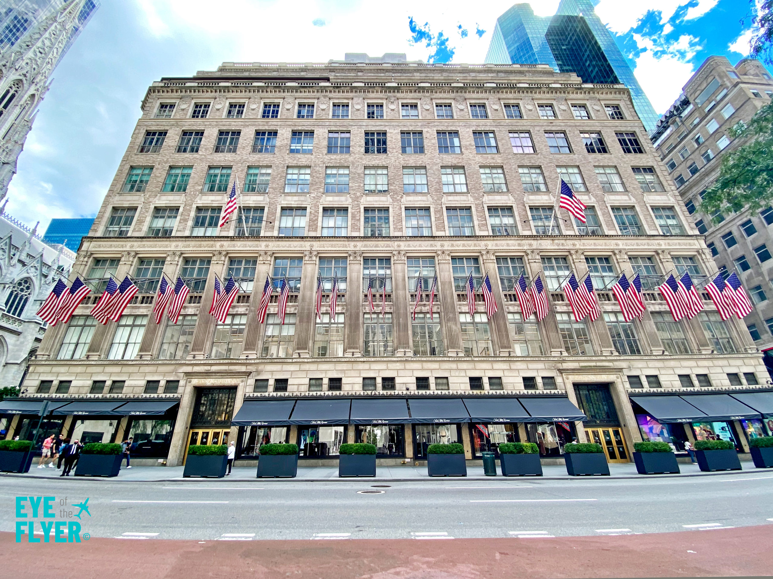 How To Use The Saks Benefit On The Platinum Card From American Express 