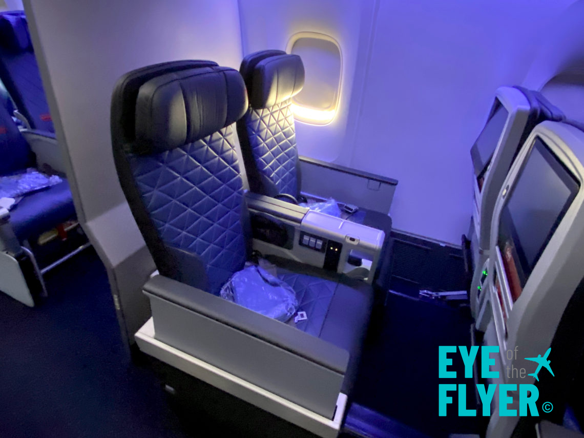 Delta Premium Select Seats But Comfort+ Service During LAX to JFK ...