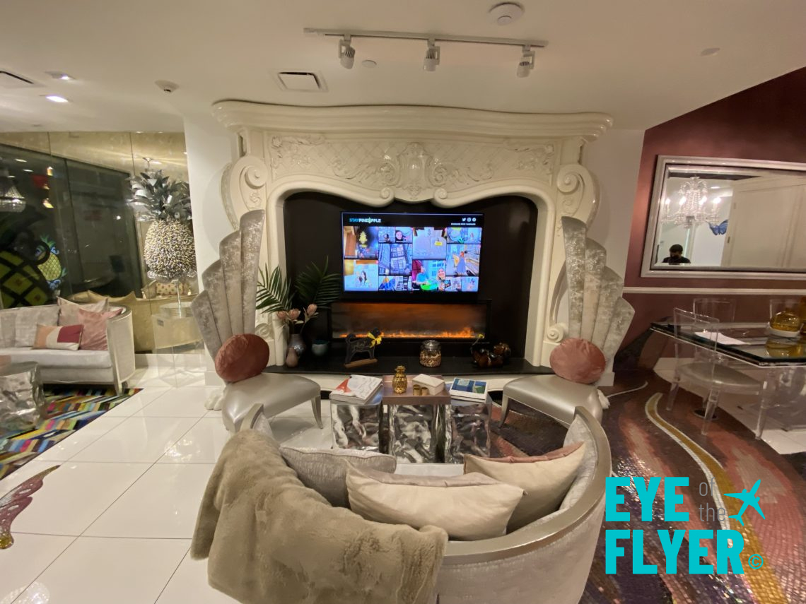 My Airbnb Hotel Stay: Staypineapple New York [Review] - Eye of the Flyer