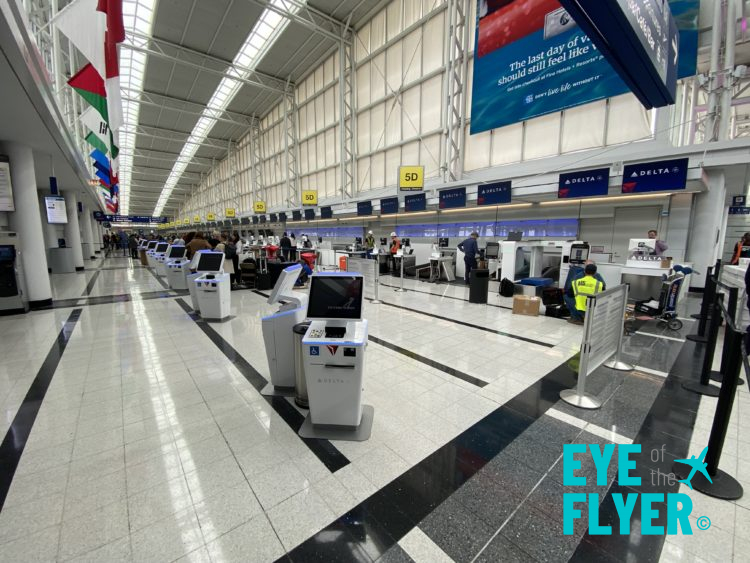 Delta-ORD-Check-In-Departures - Eye of the Flyer
