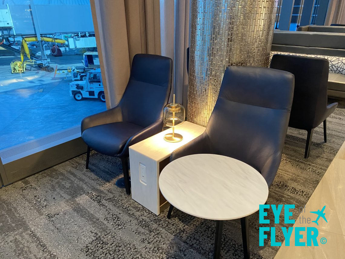 Look Inside: Delta's New Chicago O’Hare Sky Club Boards Flights ...