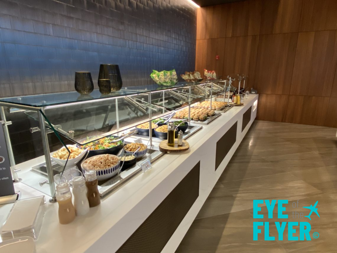 New-Delta-Sky-Club-ORD-T5-Chicago-OHare-Review-Buffet-2 - Eye of the Flyer