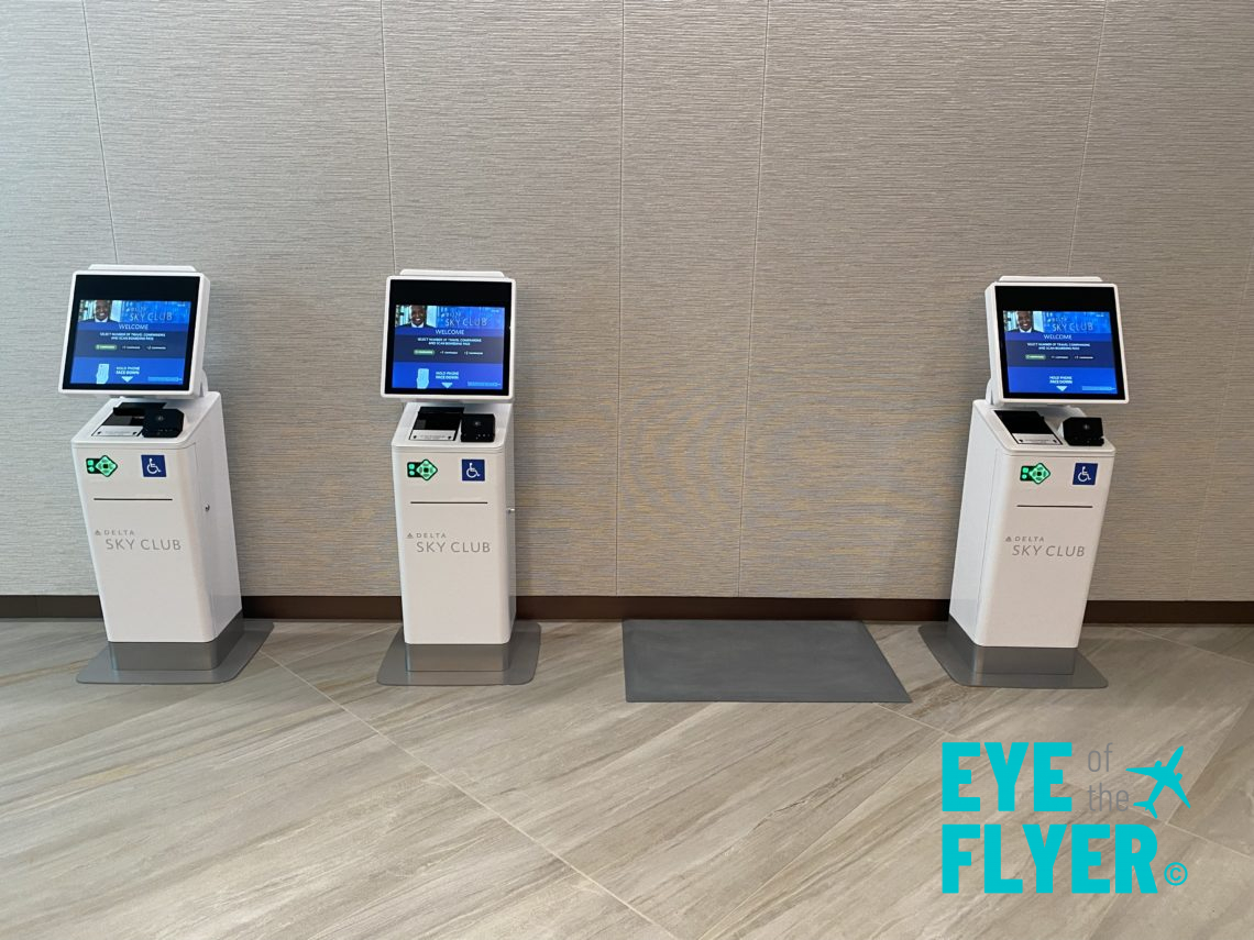 Look Inside: Delta's New Chicago O’Hare Sky Club Boards Flights ...