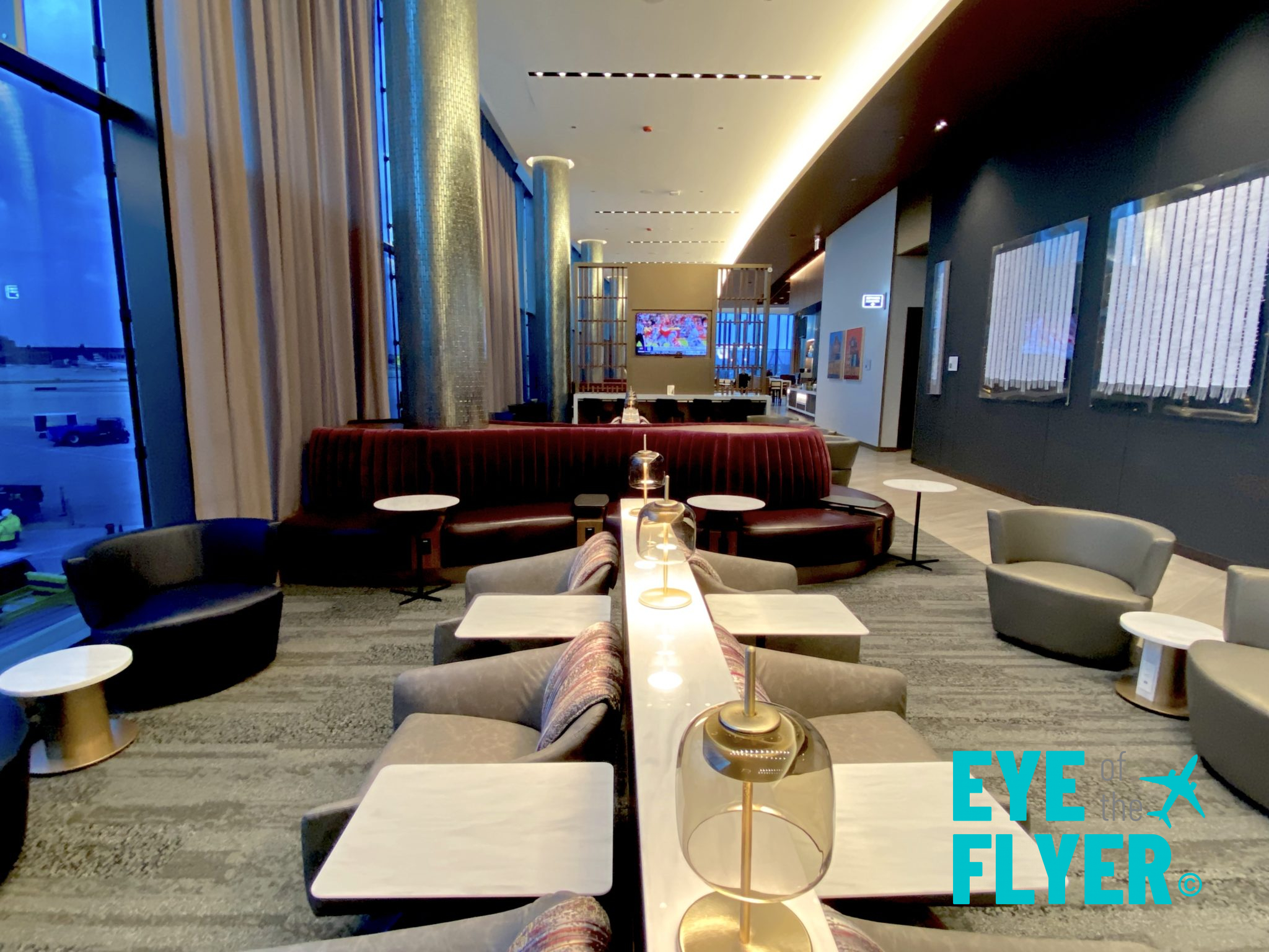 Look Inside: Delta's New Chicago O’Hare Sky Club Boards Flights ...