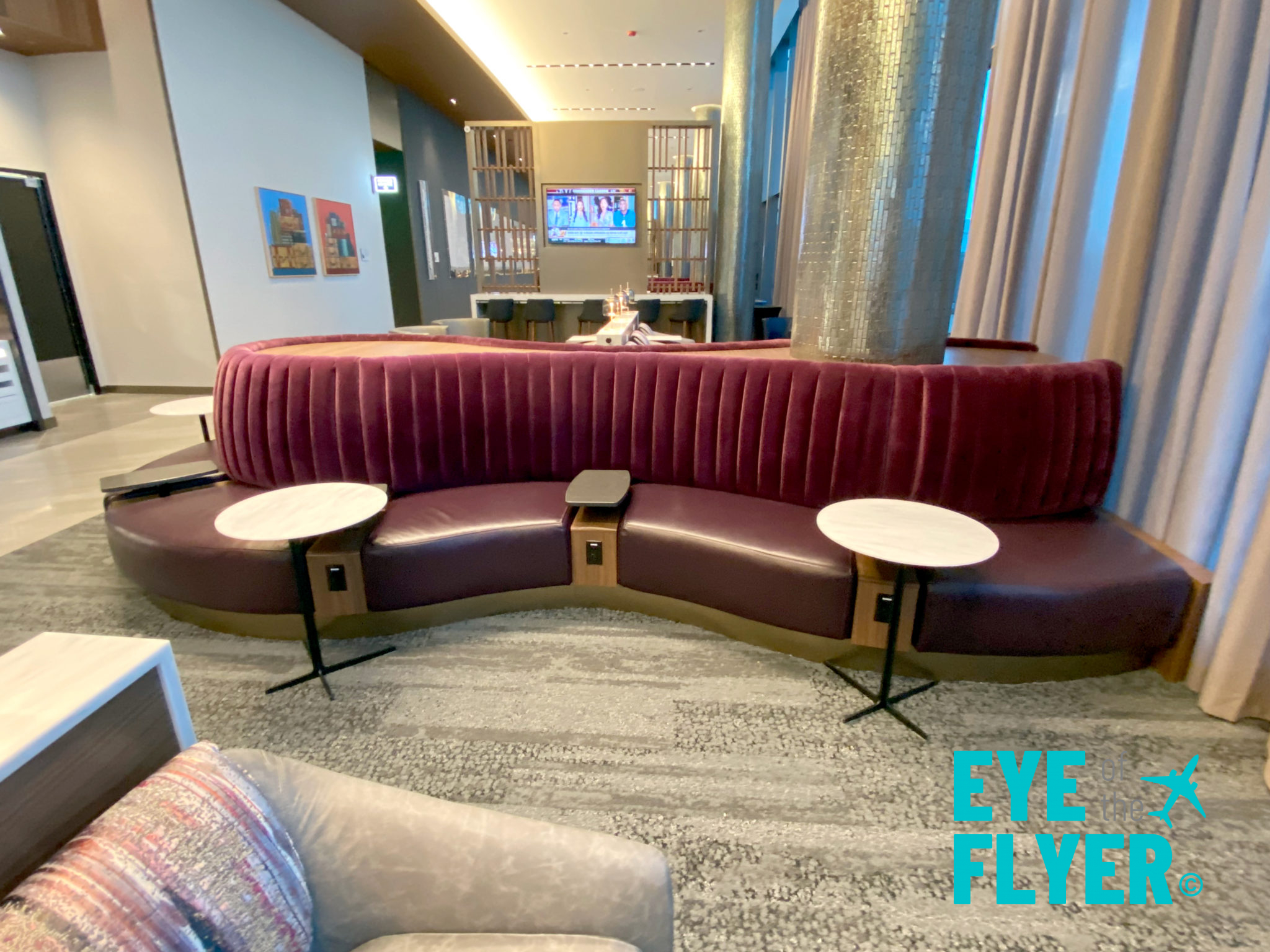 Look Inside: Delta's New Chicago O’Hare Sky Club Boards Flights ...