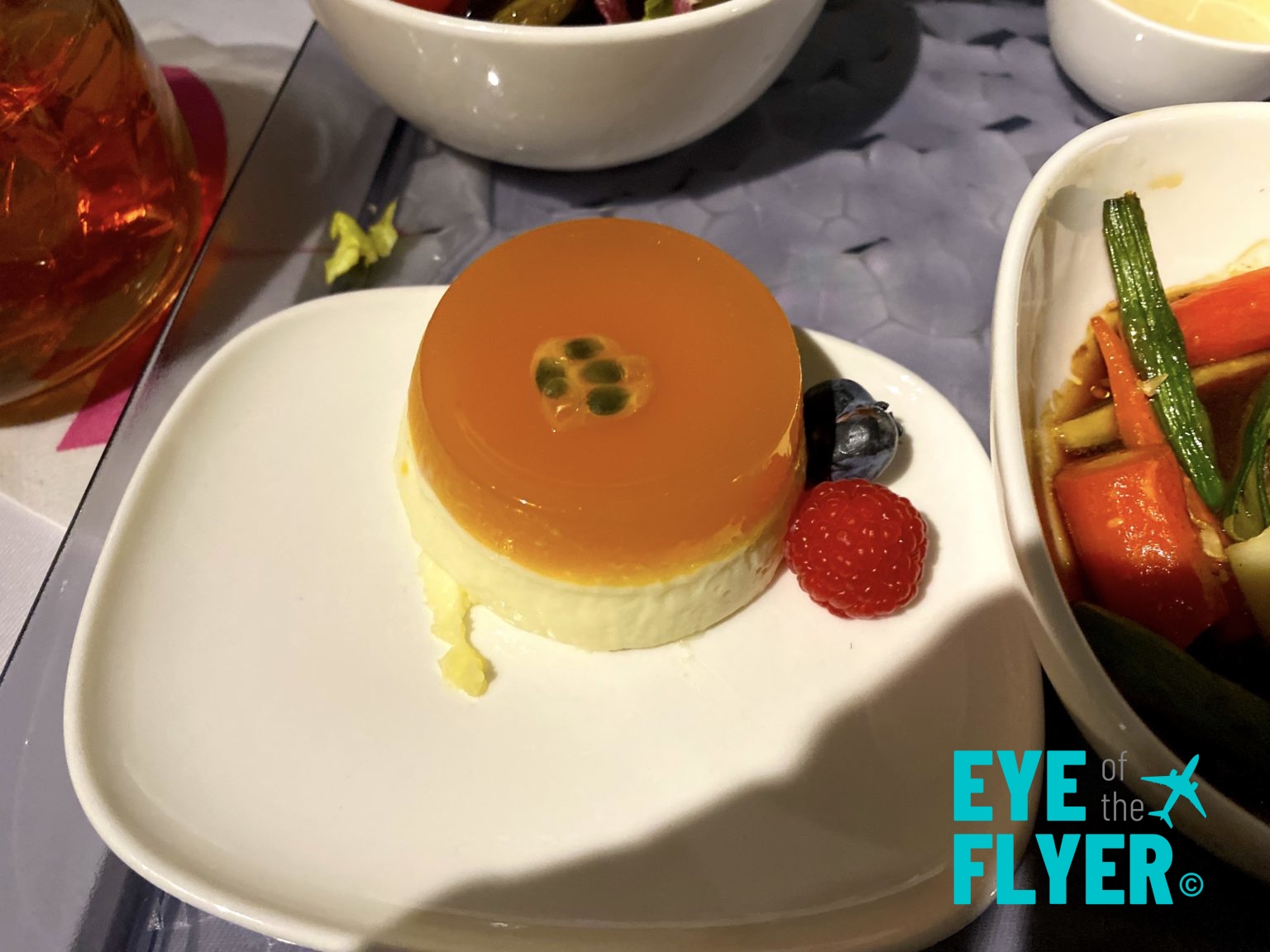 A Rather Bland Tart: Delta's Pulled Beef Tart First Class Dinner ...