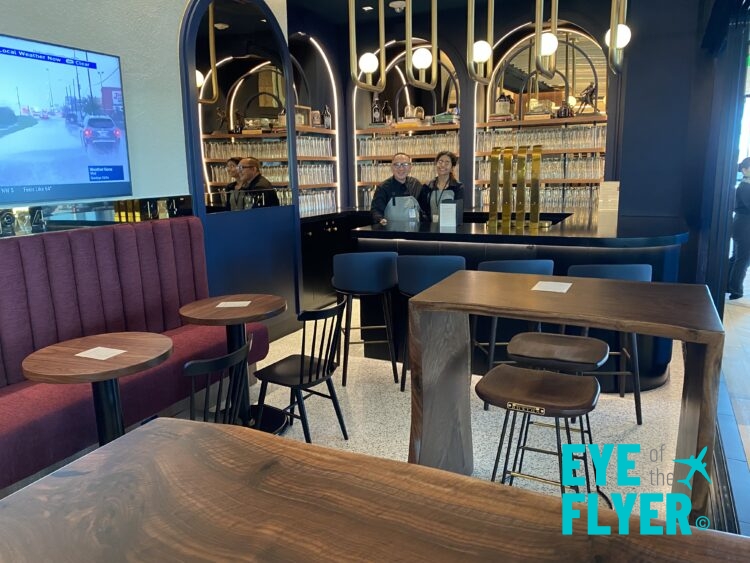 chase-sapphire-lounge-boston-review-tap-room-1 - Eye of the Flyer