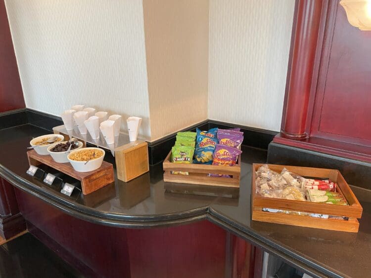JW Marriott Quito Executive Lounge Snacks - Eye of the Flyer
