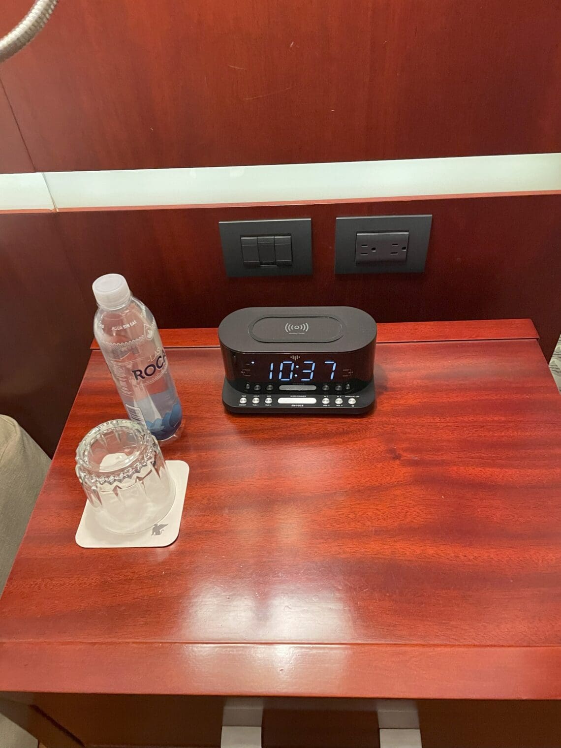 JW Marriott Quito Suite Bedroom Alarm Clock with USB and Water - Eye of the Flyer