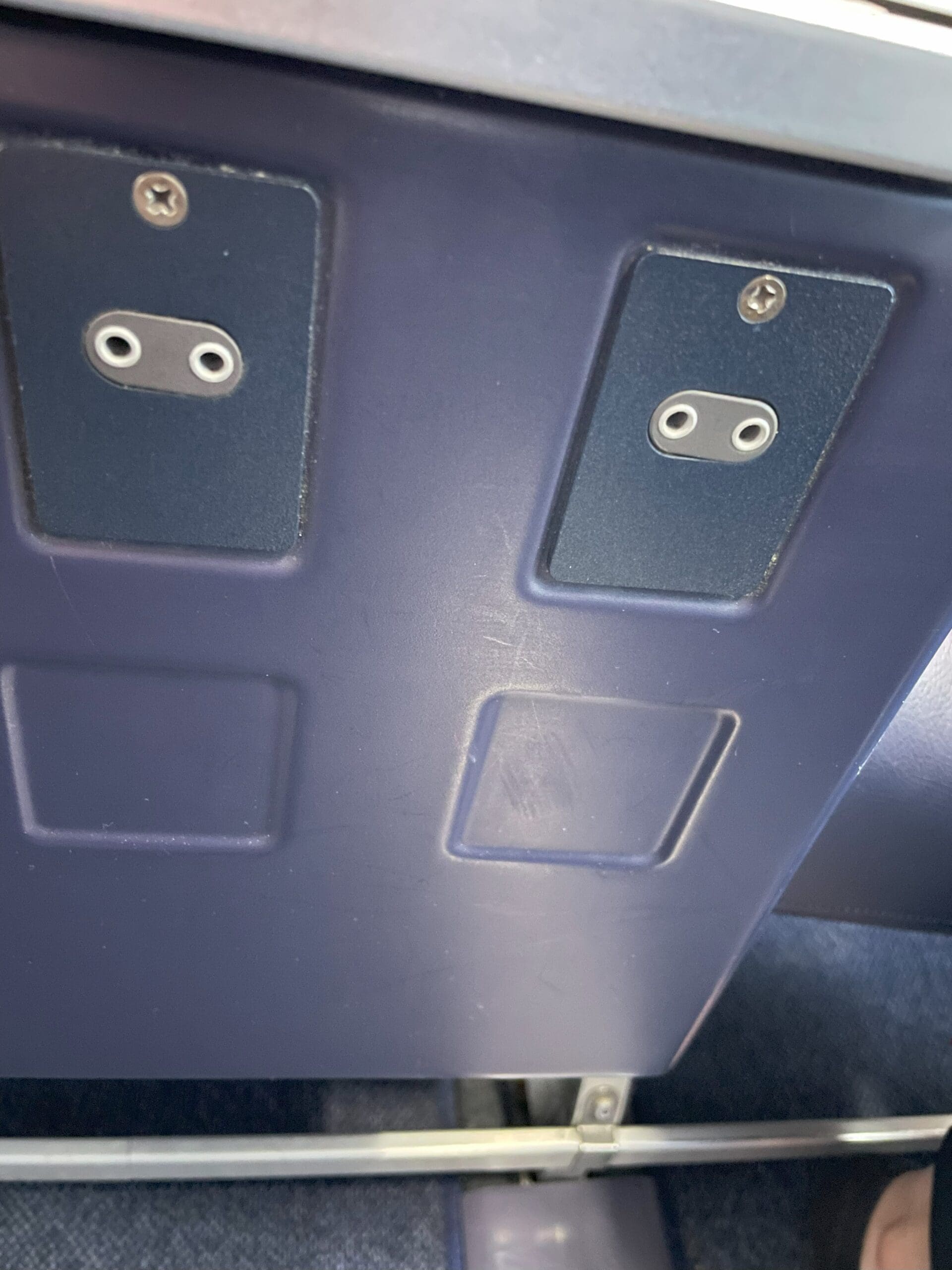 Copa Airlines 737-8 Headphone Jack - Eye of the Flyer