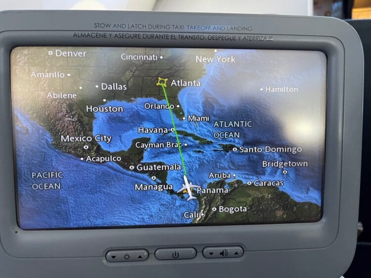 Copa Airlines 737-9 IFE Screen Map - Eye of the Flyer