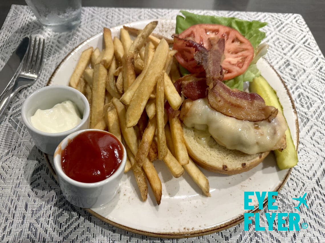 concorde-grill-chicken-sandwich-review-renaissance-concourse-marriott ...