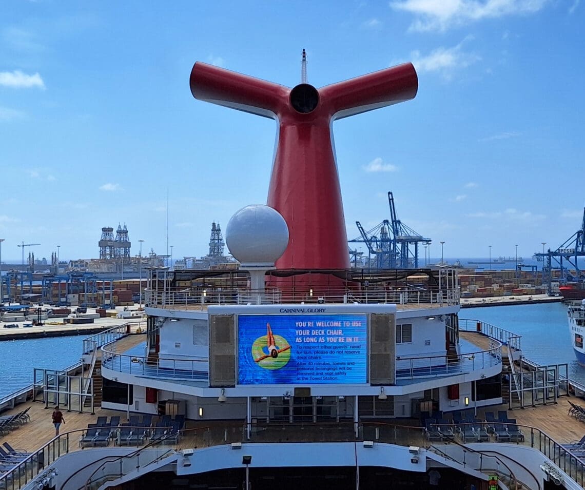 carnival tail Glory - Eye of the Flyer
