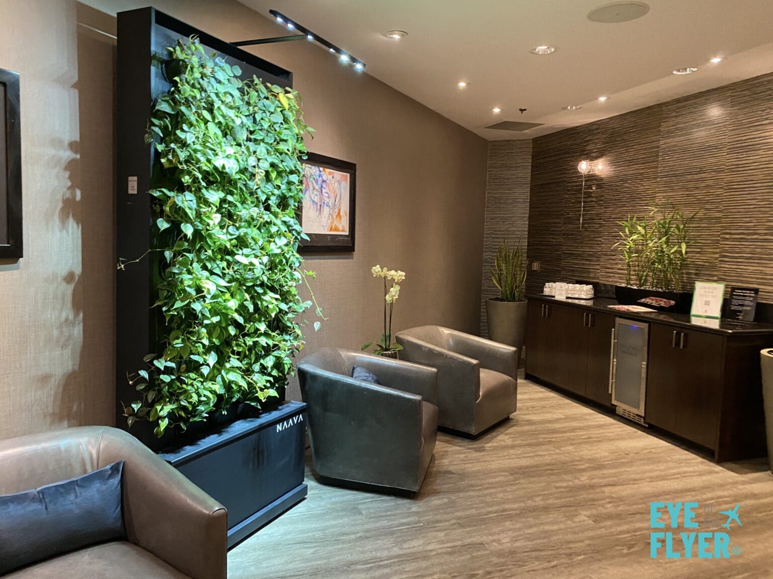 mgm-grand-priority-check-in-lounge - Eye of the Flyer