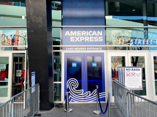 american-express-cardholder-entrance-staples-center - Eye of the Flyer