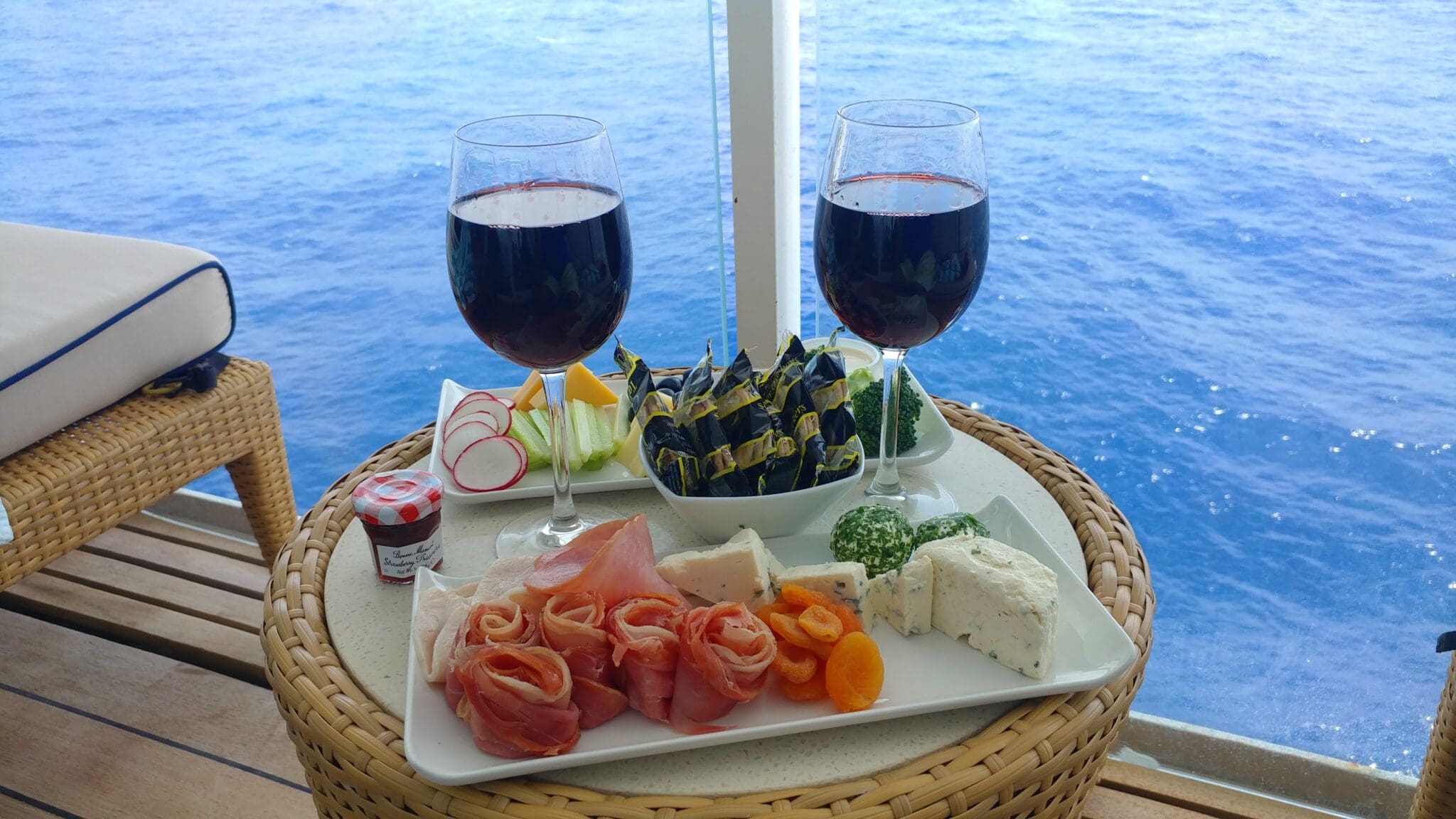 What is the Weather Like on Transatlantic Cruises? Will You Get Seasick ...